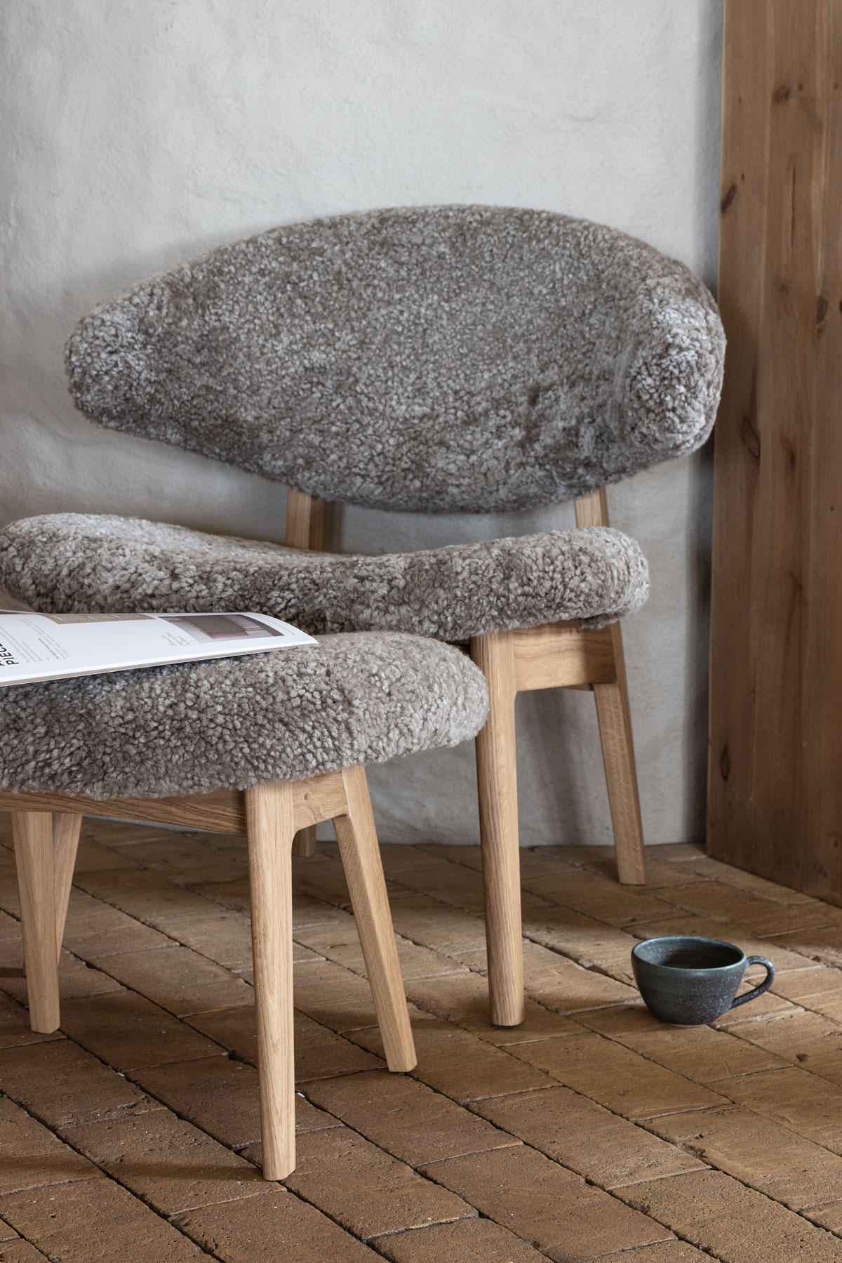 Ram Shell Lounge Chair | Træryg | Fåreskind | Kristensen & Kristensen ...