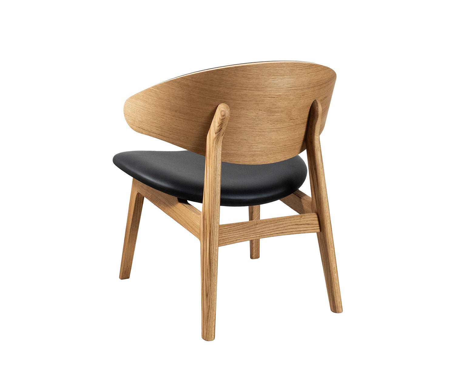 Ram Shell Lounge Chair | Træryg | Fåreskind | Kristensen & Kristensen ...